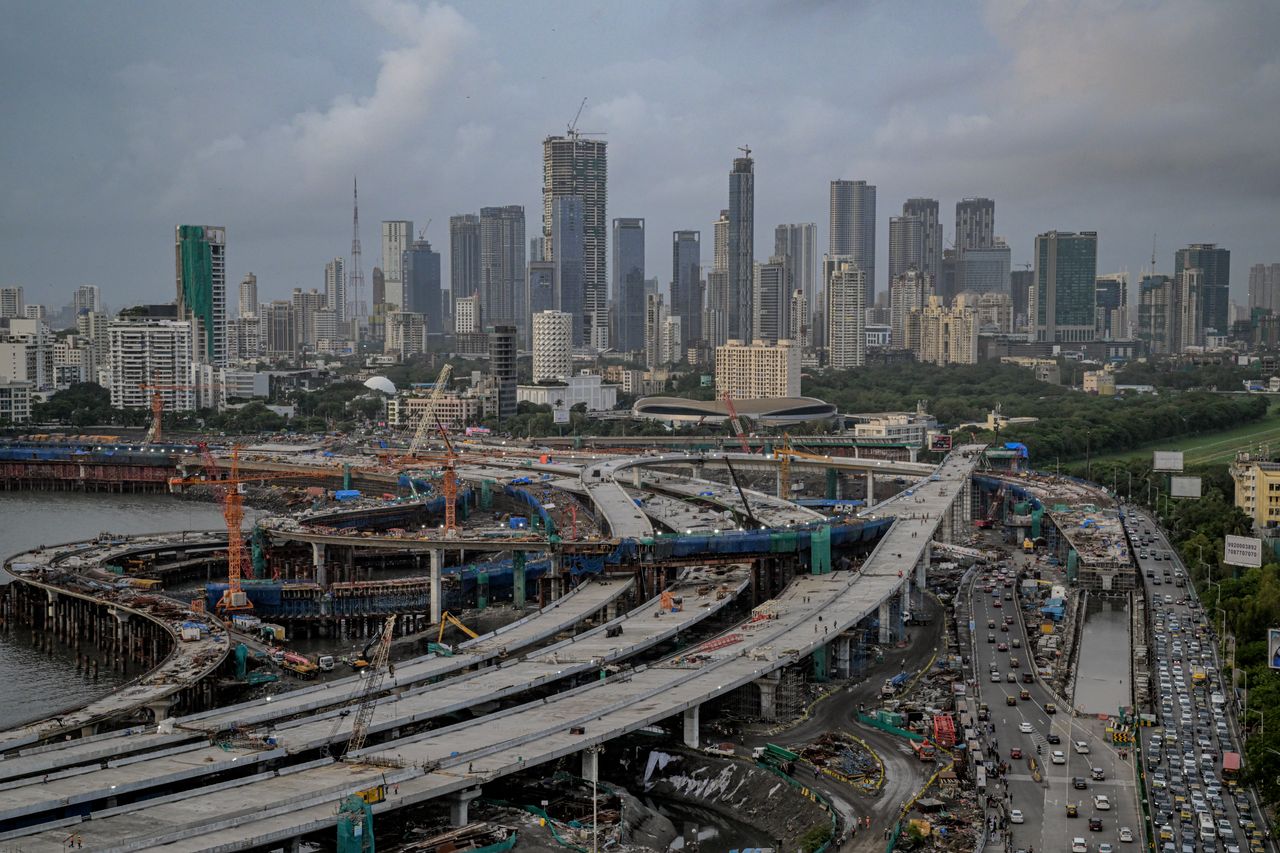 Why Isn’t India’s Urban Infra Fund Making an Impact in Smaller Cities?