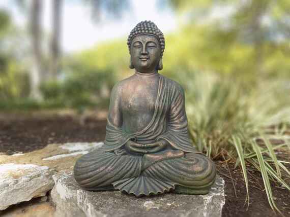 Vastu Buddha Statues at Home: Types, Placement Tips, and Common ...